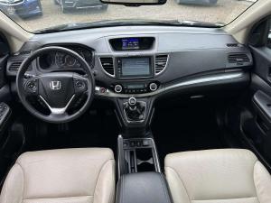 Black Honda CR-V 2015 in Utena, with an engine capacity of 1.60 L and mileage of 248 thousand km for 10900 €, photo 73 on AUTOMOTO.COM.LV