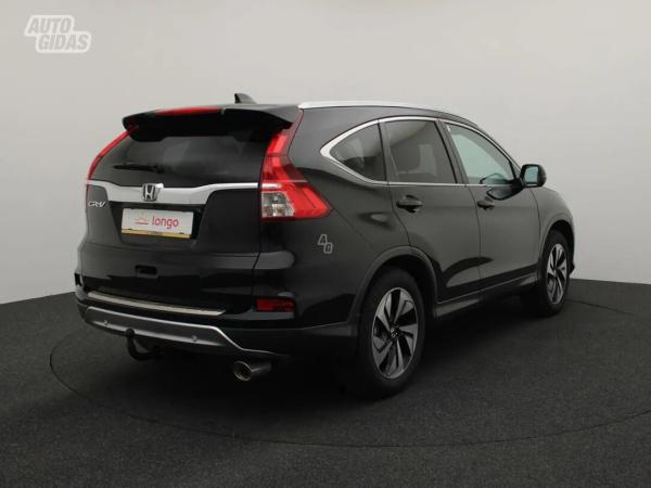 Black Honda CR-V 2016 in Vilnius, with an engine capacity of 1.60 L and mileage of 194 thousand km for 15699 €, photo 8 on AUTOMOTO.COM.LV