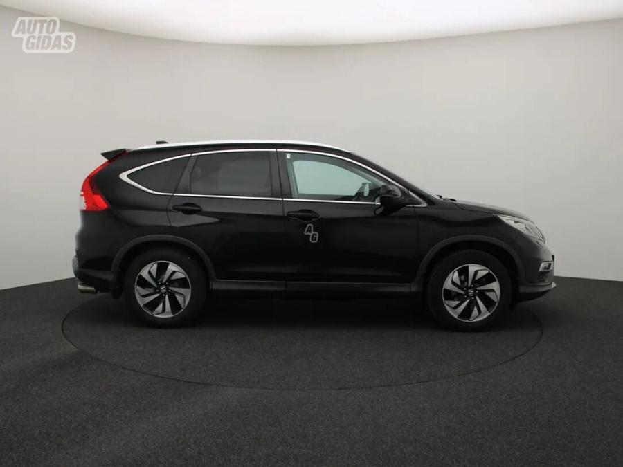 Melns Honda CR-V 2016 Viļņa, ar dzinēja tilpumu 1.60 L un nobraukumu 194 tūkst. km par 15699 €, foto 9 vietnē AUTOMOTO.COM.LV