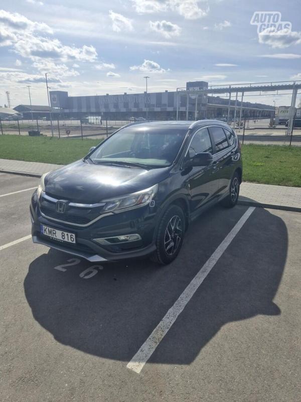 Melns Honda CR-V 2016 Kauņa, ar dzinēja tilpumu 2.40 L un nobraukumu 110 tūkst. km par 12000 €, foto 7 vietnē AUTOMOTO.COM.LV
