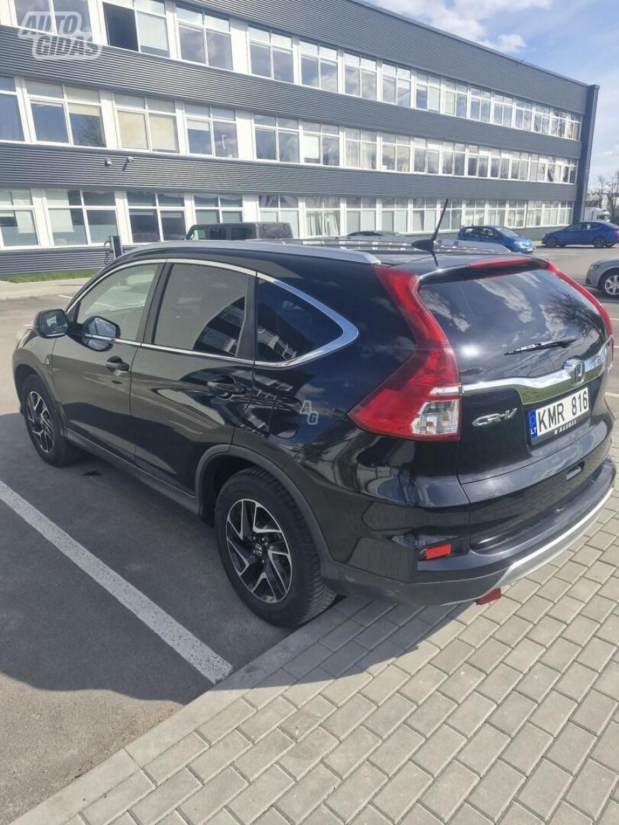 Melns Honda CR-V 2016 Kauņa, ar dzinēja tilpumu 2.40 L un nobraukumu 110 tūkst. km par 12000 €, foto 10 vietnē AUTOMOTO.COM.LV