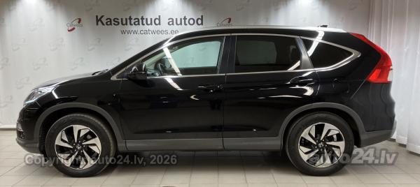 Black Honda CR-V 2016 in Tallinn, with an engine capacity of 1.60 L and mileage of 156 thousand km for 16900 €, photo 2 on AUTOMOTO.COM.LV