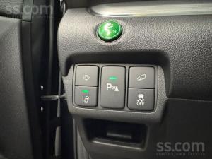 Melns Honda CR-V 2016 Rīga, ar dzinēja tilpumu 2.00 L un nobraukumu 134 tūkst. km par 17190 €, foto 21 vietnē AUTOMOTO.COM.LV