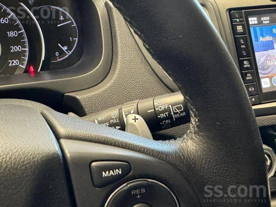 Melns Honda CR-V 2016 Rīga, ar dzinēja tilpumu 2.00 L un nobraukumu 134 tūkst. km par 17190 €, foto 22 vietnē AUTOMOTO.COM.LV