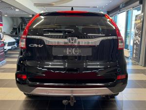 Black Honda CR-V 2016 in Riga, with an engine capacity of 2.00 L and mileage of 134 thousand km for 15500 €, photo 4 on AUTOMOTO.COM.LV