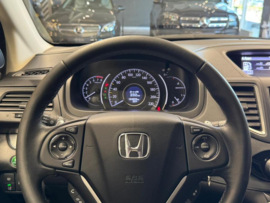 Black Honda CR-V 2016 in Riga, with an engine capacity of 2.00 L and mileage of 134 thousand km for 15500 €, photo 10 on AUTOMOTO.COM.LV