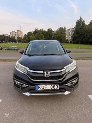 Melns Honda CR-V 2016 Kauņa, ar dzinēja tilpumu 2.40 L un nobraukumu 200 tūkst. km par 10400 €, foto 3 vietnē AUTOMOTO.COM.LV