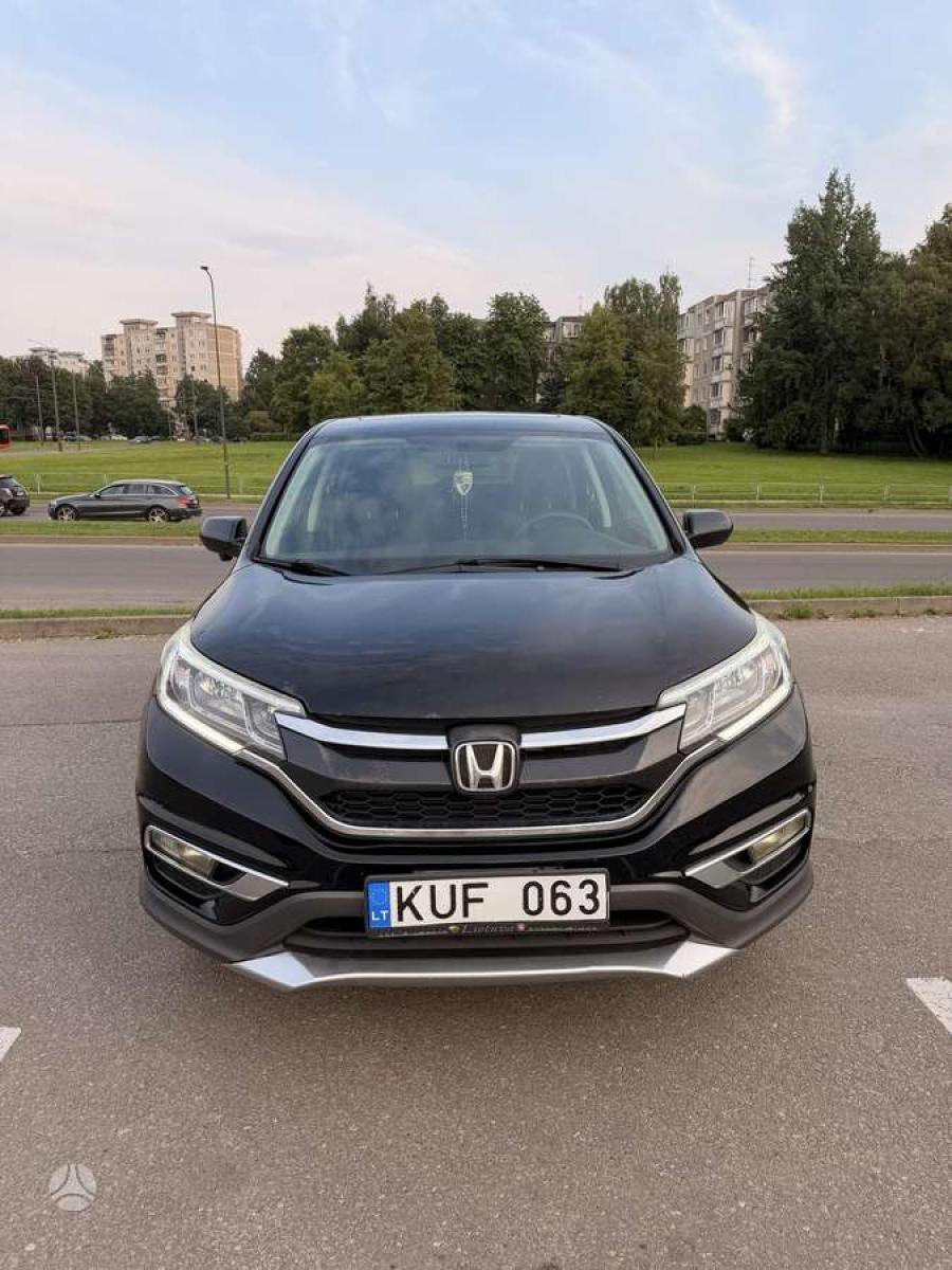 Melns Honda CR-V 2016 Kauņa, ar dzinēja tilpumu 2.40 L un nobraukumu 200 tūkst. km par 10400 €, foto 3 vietnē AUTOMOTO.COM.LV