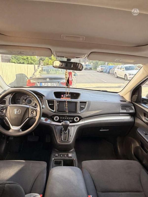 Melns Honda CR-V 2016 Kauņa, ar dzinēja tilpumu 2.40 L un nobraukumu 200 tūkst. km par 10400 €, foto 7 vietnē AUTOMOTO.COM.LV