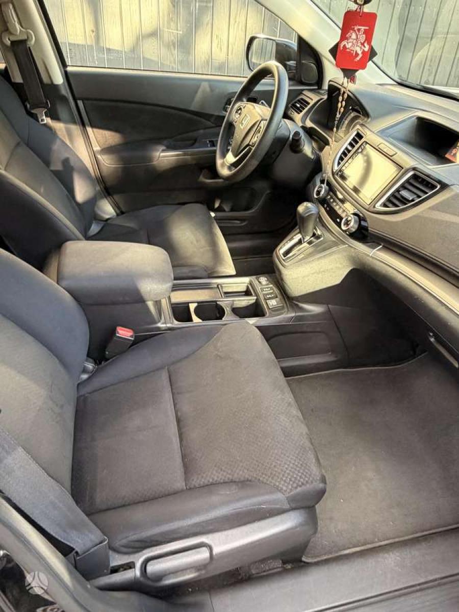 Melns Honda CR-V 2016 Kauņa, ar dzinēja tilpumu 2.40 L un nobraukumu 200 tūkst. km par 10400 €, foto 10 vietnē AUTOMOTO.COM.LV