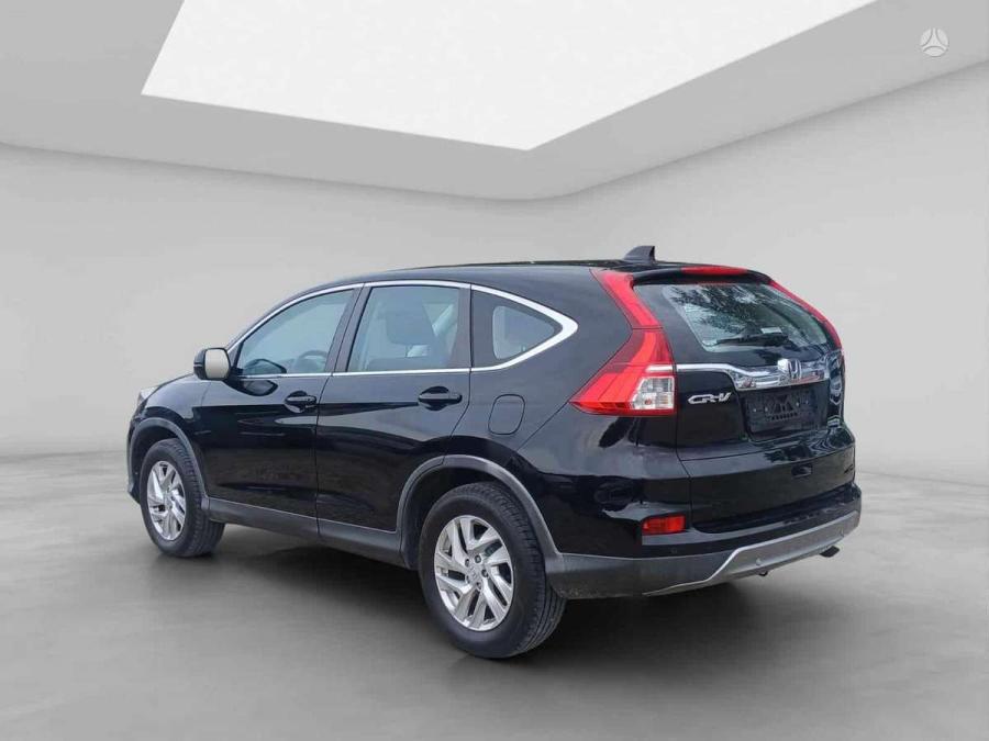 Melns Honda CR-V 2016 Viļņa, ar dzinēja tilpumu 1.60 L un nobraukumu 153 tūkst. km par 13700 €, foto 7 vietnē AUTOMOTO.COM.LV