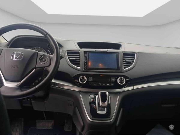Melns Honda CR-V 2016 Viļņa, ar dzinēja tilpumu 1.60 L un nobraukumu 153 tūkst. km par 13700 €, foto 9 vietnē AUTOMOTO.COM.LV