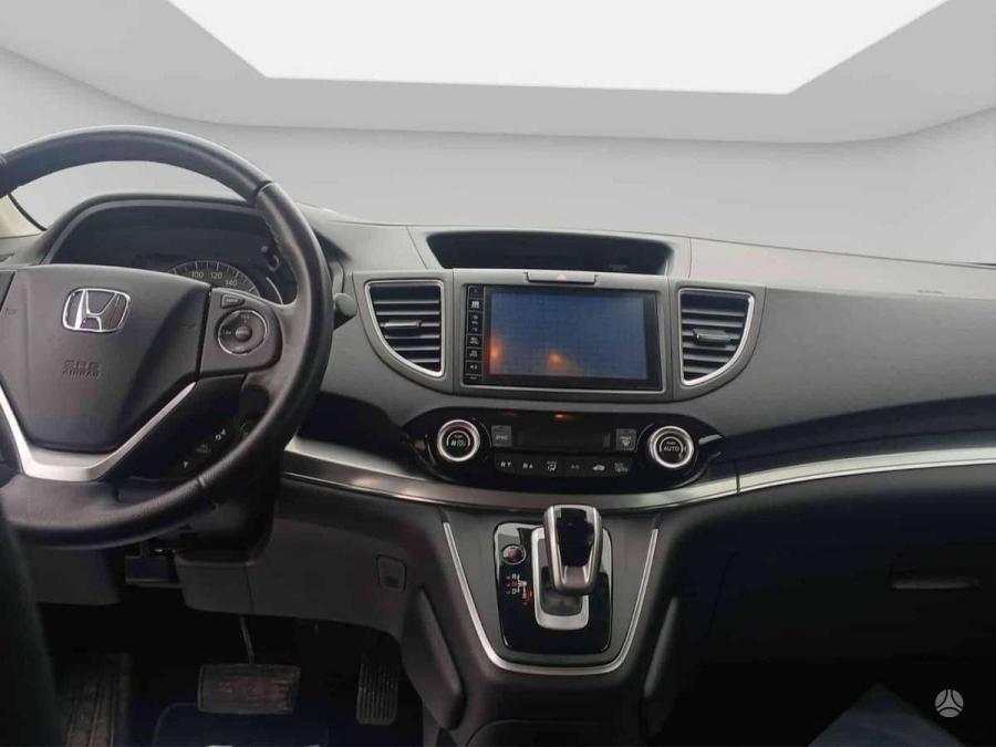 Melns Honda CR-V 2016 Viļņa, ar dzinēja tilpumu 1.60 L un nobraukumu 153 tūkst. km par 13700 €, foto 10 vietnē AUTOMOTO.COM.LV