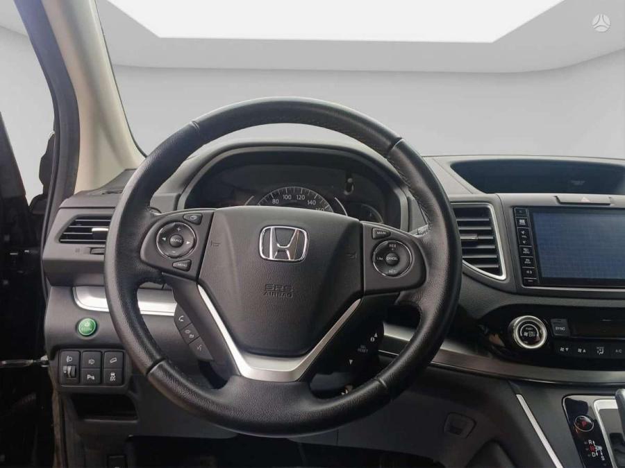 Melns Honda CR-V 2016 Viļņa, ar dzinēja tilpumu 1.60 L un nobraukumu 153 tūkst. km par 13700 €, foto 11 vietnē AUTOMOTO.COM.LV