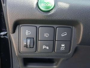 Melns Honda CR-V 2016 Viļņa, ar dzinēja tilpumu 1.60 L un nobraukumu 153 tūkst. km par 13700 €, foto 15 vietnē AUTOMOTO.COM.LV