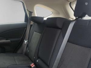 Melns Honda CR-V 2016 Viļņa, ar dzinēja tilpumu 1.60 L un nobraukumu 153 tūkst. km par 13700 €, foto 19 vietnē AUTOMOTO.COM.LV