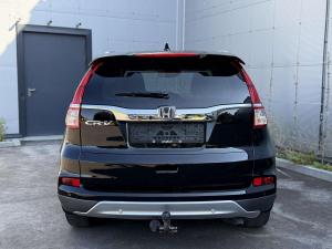 Black Honda CR-V 2016 in Utena, with an engine capacity of 1.60 L and mileage of 167 thousand km for 16200 €, photo 10 on AUTOMOTO.COM.LV