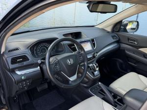 Black Honda CR-V 2016 in Utena, with an engine capacity of 1.60 L and mileage of 167 thousand km for 16200 €, photo 17 on AUTOMOTO.COM.LV