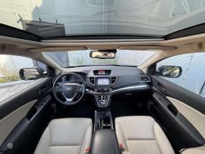 Black Honda CR-V 2016 in Utena, with an engine capacity of 1.60 L and mileage of 167 thousand km for 16200 €, photo 19 on AUTOMOTO.COM.LV