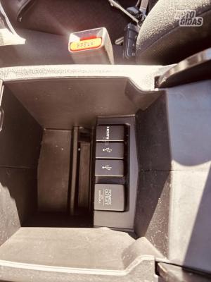 Black Honda CR-V 2016 in Vilnius, with an engine capacity of 1.60 L and mileage of 314 thousand km for 9350 €, photo 25 on AUTOMOTO.COM.LV