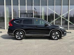 Melns Honda CR-V 2016 Viļņa, ar dzinēja tilpumu 1.60 L un nobraukumu 231 tūkst. km par 12450 €, foto 9 vietnē AUTOMOTO.COM.LV