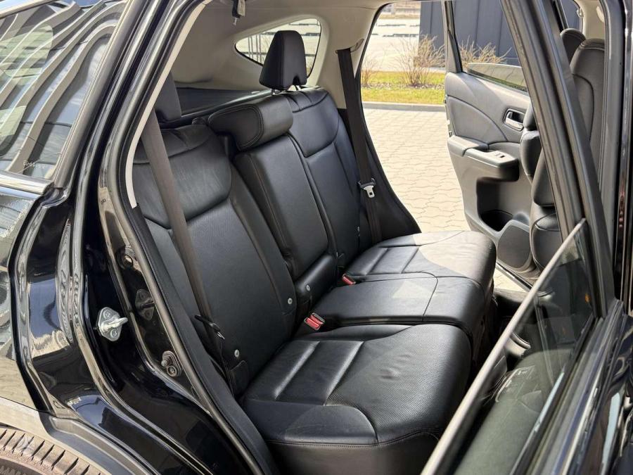 Melns Honda CR-V 2016 Viļņa, ar dzinēja tilpumu 1.60 L un nobraukumu 231 tūkst. km par 12450 €, foto 21 vietnē AUTOMOTO.COM.LV