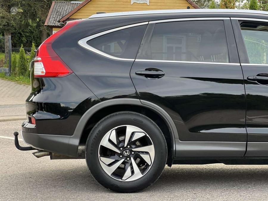 Melns Honda CR-V 2016 Utena, ar dzinēja tilpumu 1.60 L un nobraukumu 248 tūkst. km par 12300 €, foto 19 vietnē AUTOMOTO.COM.LV