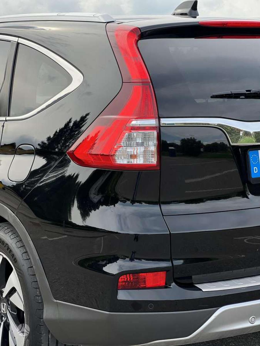 Melns Honda CR-V 2016 Utena, ar dzinēja tilpumu 1.60 L un nobraukumu 248 tūkst. km par 12300 €, foto 28 vietnē AUTOMOTO.COM.LV