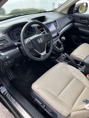 Melns Honda CR-V 2016 Utena, ar dzinēja tilpumu 1.60 L un nobraukumu 248 tūkst. km par 12300 €, foto 45 vietnē AUTOMOTO.COM.LV