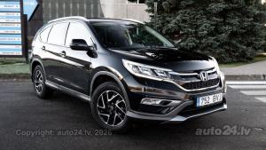 Black Honda CR-V 2017 in Tallinn, with an engine capacity of 2.00 L and mileage of 161 thousand km for 14900 €, photo 3 on AUTOMOTO.COM.LV