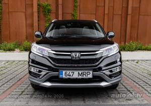 Black Honda CR-V 2017 in Tallinn, with an engine capacity of 2.00 L and mileage of 139 thousand km for 17500 €, photo 3 on AUTOMOTO.COM.LV