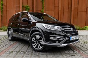 Black Honda CR-V 2017 in Tallinn, with an engine capacity of 2.00 L and mileage of 139 thousand km for 17500 €, photo 4 on AUTOMOTO.COM.LV