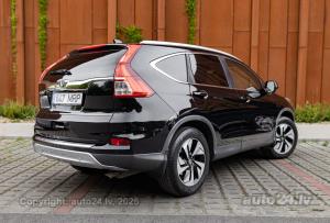 Black Honda CR-V 2017 in Tallinn, with an engine capacity of 2.00 L and mileage of 139 thousand km for 17500 €, photo 5 on AUTOMOTO.COM.LV