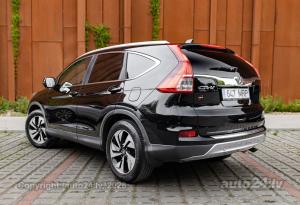 Black Honda CR-V 2017 in Tallinn, with an engine capacity of 2.00 L and mileage of 139 thousand km for 17500 €, photo 6 on AUTOMOTO.COM.LV