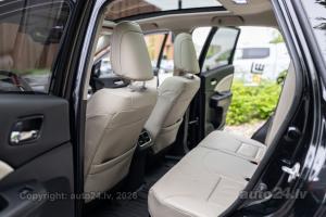 Black Honda CR-V 2017 in Tallinn, with an engine capacity of 2.00 L and mileage of 139 thousand km for 17500 €, photo 18 on AUTOMOTO.COM.LV