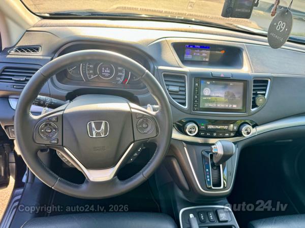 Melns Honda CR-V 2017 Tallina, ar dzinēja tilpumu 2.00 L un nobraukumu 106 tūkst. km par 17990 €, foto 10 vietnē AUTOMOTO.COM.LV