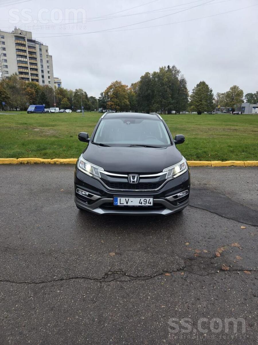 Melns Honda CR-V 2017 Rīga, ar dzinēja tilpumu 2.00 L un nobraukumu 133 tūkst. km par 17500 €, foto 8 vietnē AUTOMOTO.COM.LV
