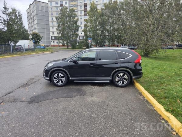 Melns Honda CR-V 2017 Rīga, ar dzinēja tilpumu 2.00 L un nobraukumu 133 tūkst. km par 17500 €, foto 7 vietnē AUTOMOTO.COM.LV