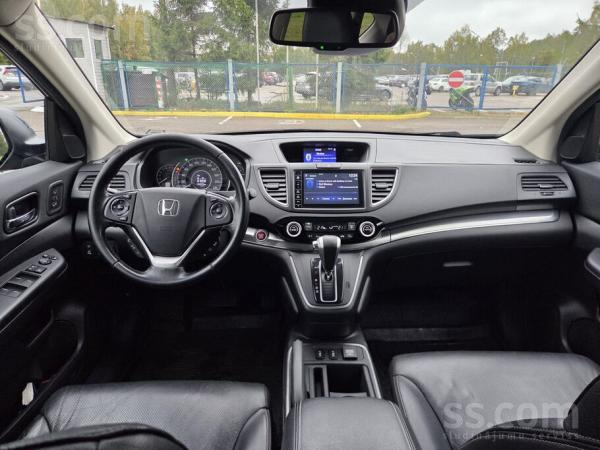 Melns Honda CR-V 2017 Rīga, ar dzinēja tilpumu 2.00 L un nobraukumu 133 tūkst. km par 17500 €, foto 10 vietnē AUTOMOTO.COM.LV
