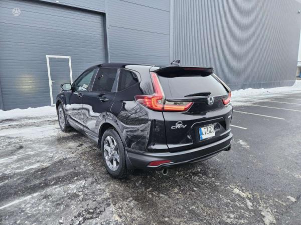 Melns Honda CR-V 2018 Kauņa, ar dzinēja tilpumu 1.50 L un nobraukumu 136 tūkst. km par 9700 €, foto 6 vietnē AUTOMOTO.COM.LV