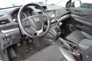 Black Honda CR-V 2018 in Vilnius, with an engine capacity of 1.60 L and mileage of 176 thousand km for 15500 €, photo 18 on AUTOMOTO.COM.LV