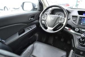 Black Honda CR-V 2018 in Vilnius, with an engine capacity of 1.60 L and mileage of 176 thousand km for 15500 €, photo 32 on AUTOMOTO.COM.LV