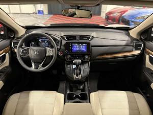 Black Honda CR-V 2018 in Vilnius, with an engine capacity of 1.50 L and mileage of 70 thousand km for 16550 €, photo 18 on AUTOMOTO.COM.LV