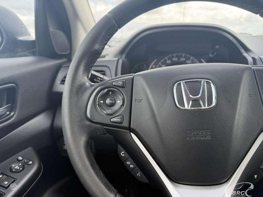 Melns Honda CR-V 2018 Viļņa, ar dzinēja tilpumu 2.00 L un nobraukumu 328 tūkst. km par 12900 €, foto 21 vietnē AUTOMOTO.COM.LV