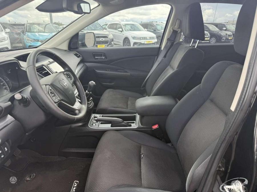 Melns Honda CR-V 2018 Viļņa, ar dzinēja tilpumu 2.00 L un nobraukumu 328 tūkst. km par 12900 €, foto 25 vietnē AUTOMOTO.COM.LV