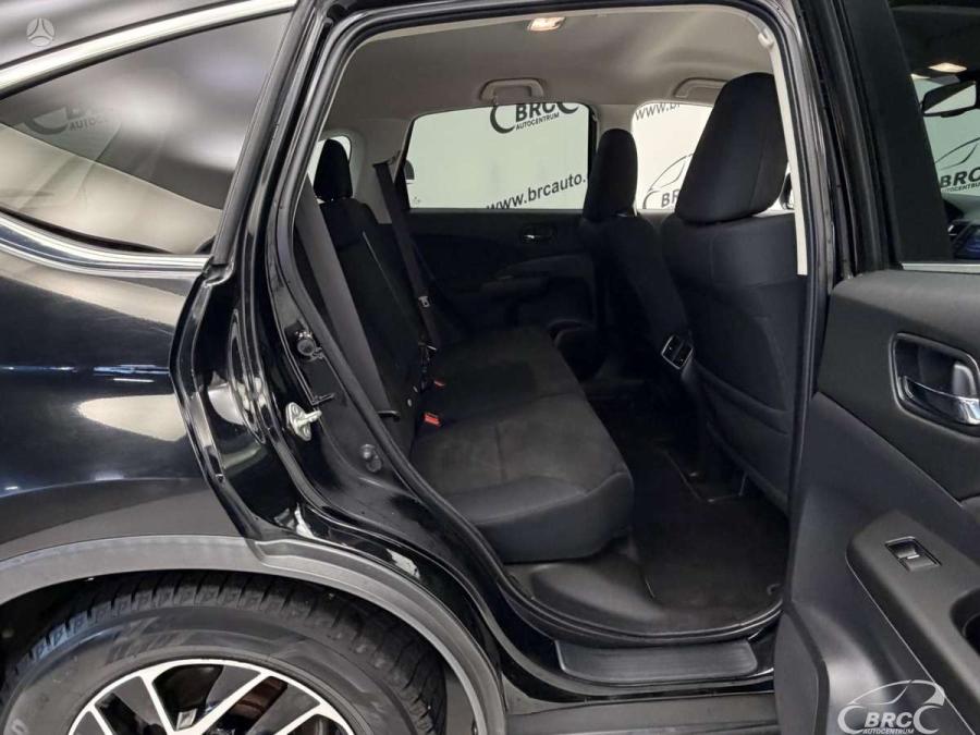 Melns Honda CR-V 2018 Viļņa, ar dzinēja tilpumu 2.00 L un nobraukumu 328 tūkst. km par 10900 €, foto 11 vietnē AUTOMOTO.COM.LV