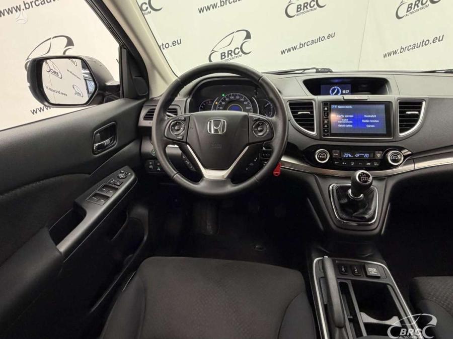 Melns Honda CR-V 2018 Viļņa, ar dzinēja tilpumu 2.00 L un nobraukumu 328 tūkst. km par 10900 €, foto 15 vietnē AUTOMOTO.COM.LV