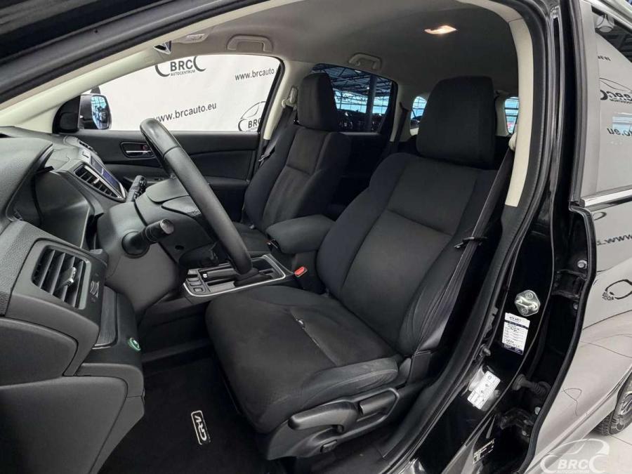 Melns Honda CR-V 2018 Viļņa, ar dzinēja tilpumu 2.00 L un nobraukumu 328 tūkst. km par 10900 €, foto 23 vietnē AUTOMOTO.COM.LV