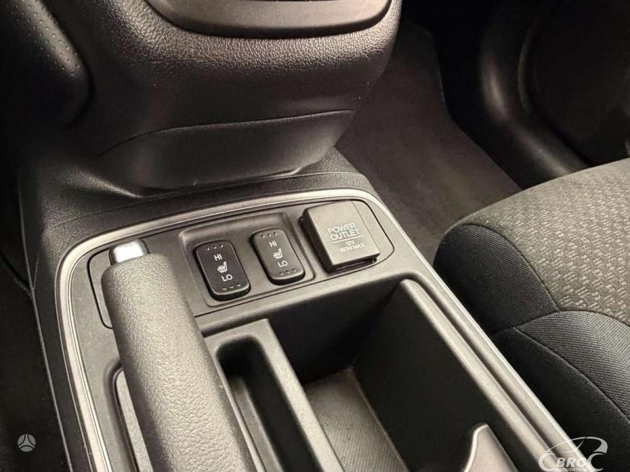 Melns Honda CR-V 2018 Viļņa, ar dzinēja tilpumu 2.00 L un nobraukumu 328 tūkst. km par 10900 €, foto 27 vietnē AUTOMOTO.COM.LV
