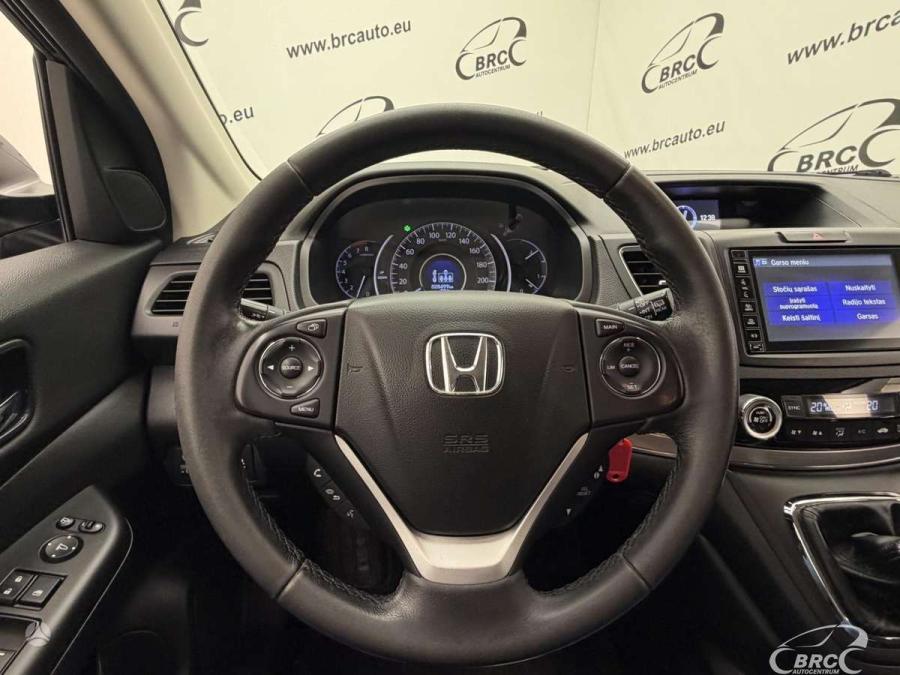 Melns Honda CR-V 2018 Viļņa, ar dzinēja tilpumu 2.00 L un nobraukumu 328 tūkst. km par 10900 €, foto 29 vietnē AUTOMOTO.COM.LV